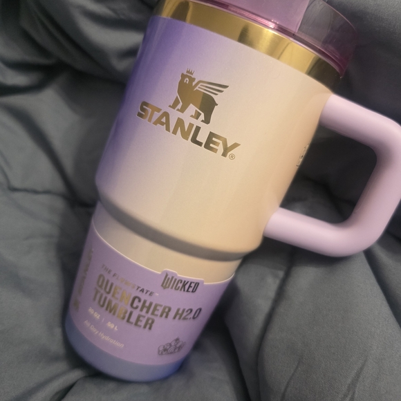 Stanley | Kitchen | Stanley Gradient Tumbler With Handle | Poshmark